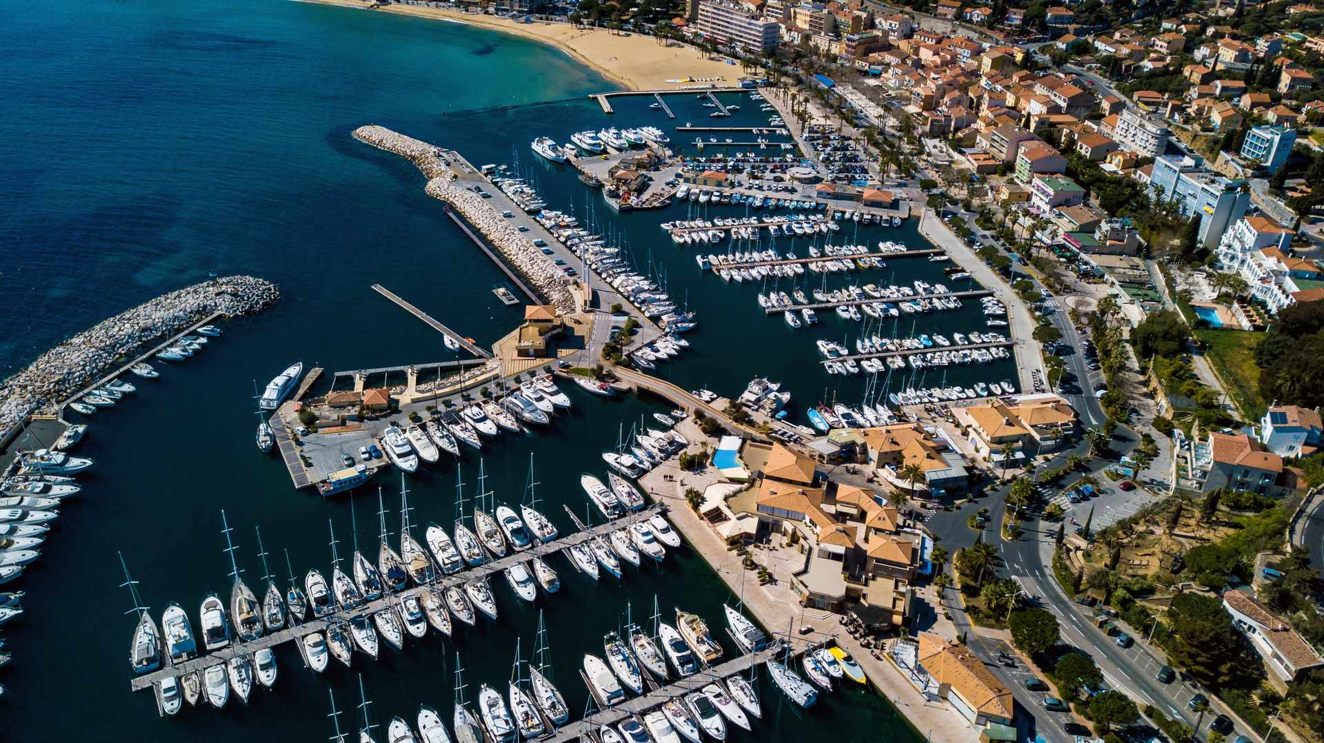 Contact | LOREMAR Plaisance